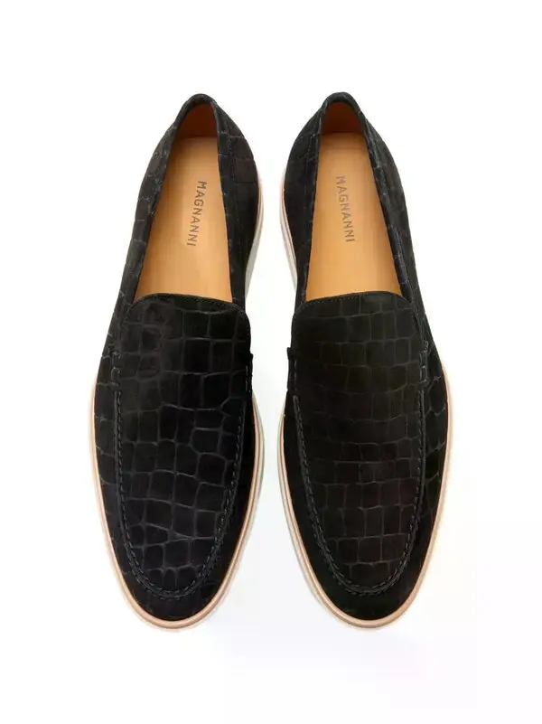 Magnanni Crocodile-effect Suede Loafers - Black