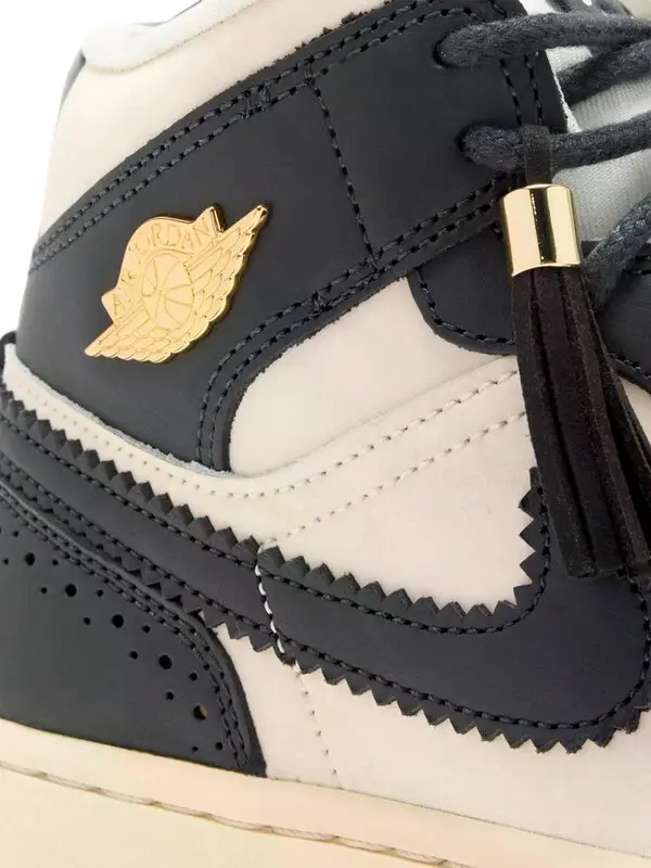 JORDAN Air 1 Mid Sneakers