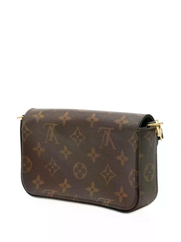 LOUIS VUITTON Monogram Felicie Strap And Go Bag