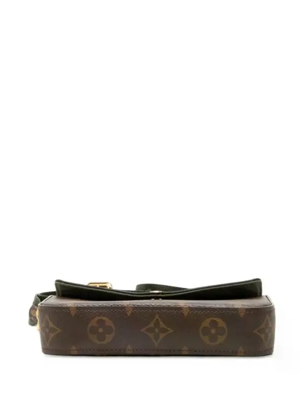 LOUIS VUITTON Monogram Felicie Strap And Go Bag