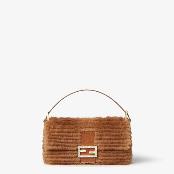 Fendi Baguette® 26424 - Brown