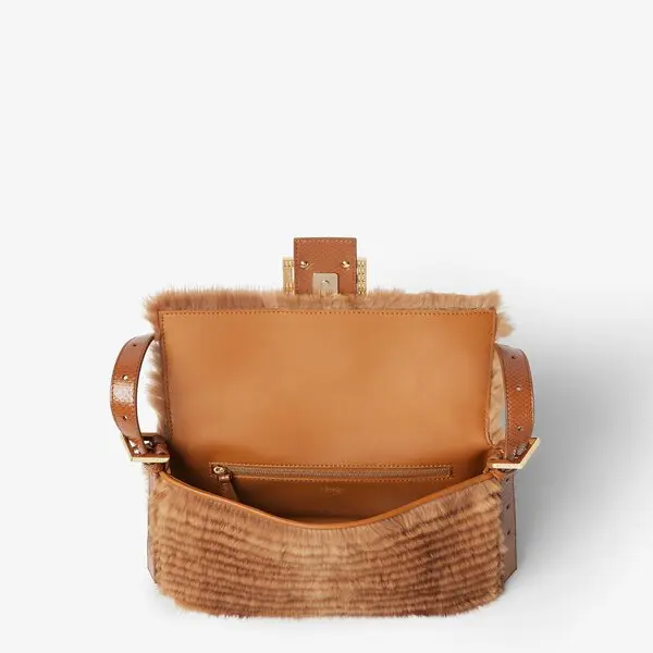 Fendi Baguette® 26424