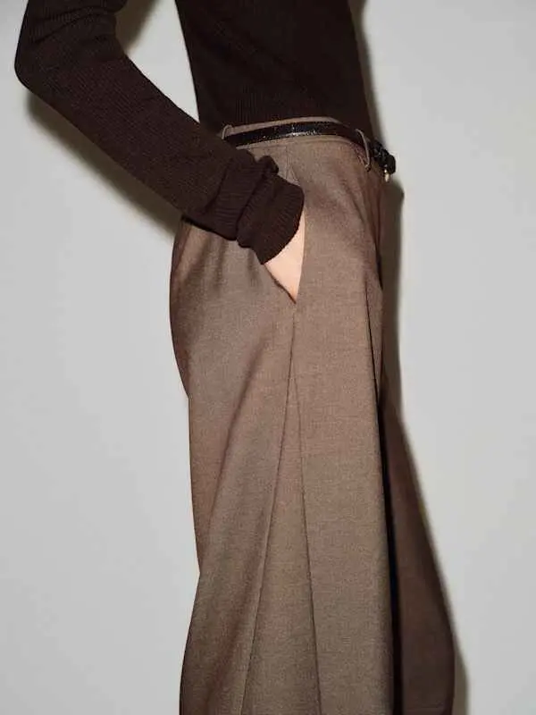 REFORMATION Jackie Bow Leg Short Pant