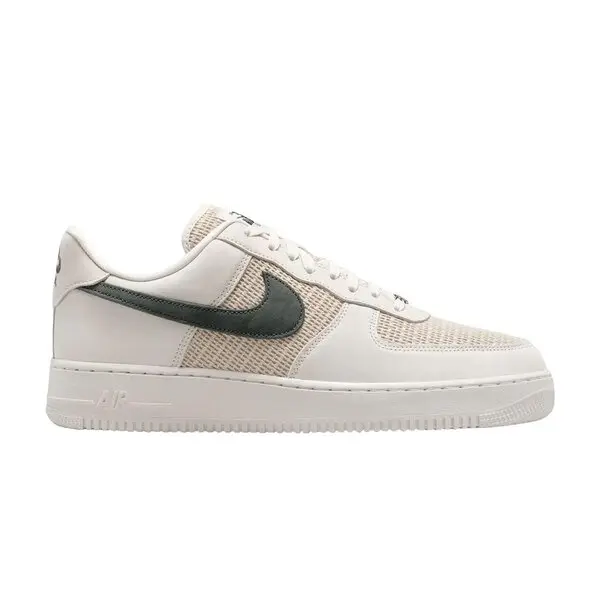 Nike Force 1 '07 Lv8 Sneakers