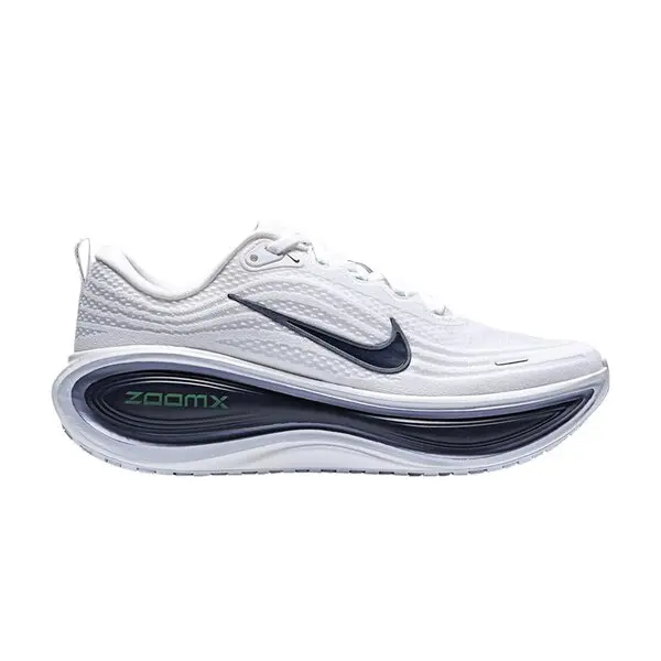 Nike Vomero Plus - White