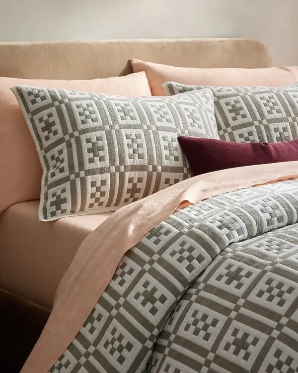 Quince Jacquard Geo Coverlet - Dried Sage