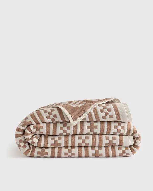 Quince Jacquard Geo Coverlet - Latte