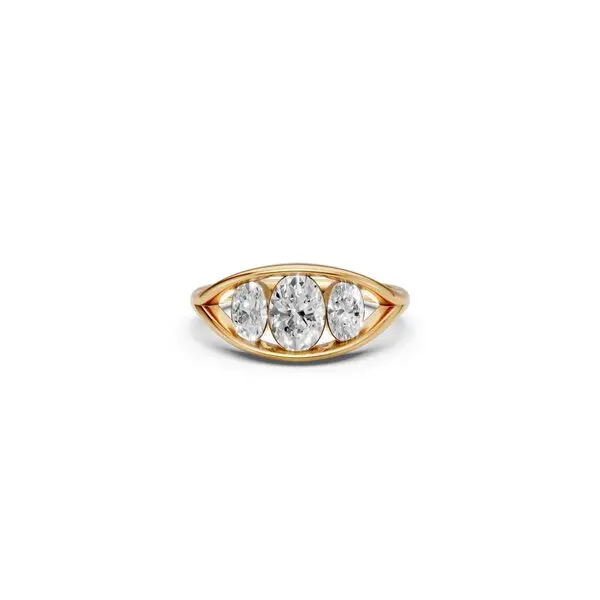 AYA FINE JEWELRY Beatrix Oval Cut Lab Grown Diamond Symmetrical Ring In Gold - Yellow