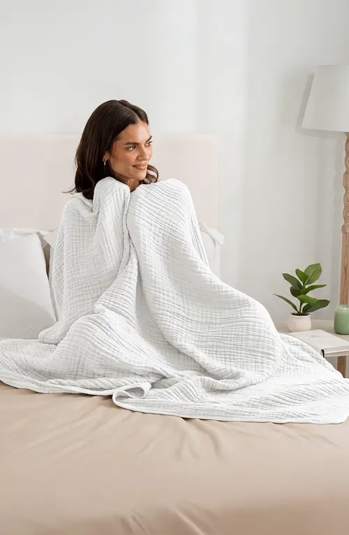 COMFY CUBS Muslin Large Throw Blanket50 X 70 Inches - White