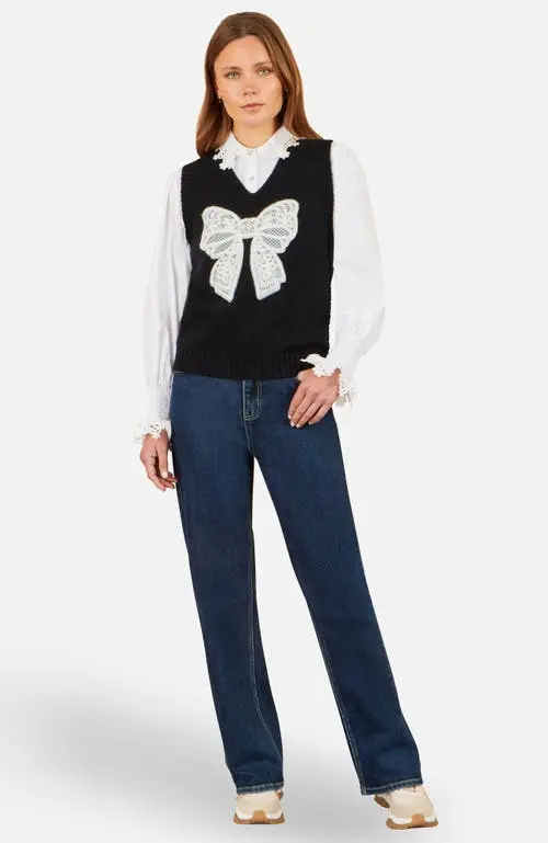 YUMI Lace Bow Knitted Pullover