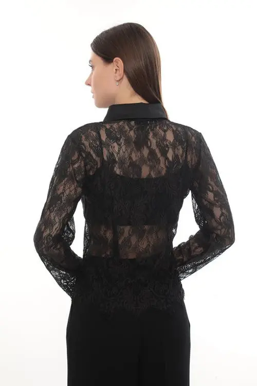 MONLICIA Lace Shirt