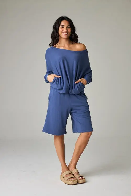 EAVOLU Baikal Eco-luxe Fleece Bermuda Shortcloud-soft Comfort - Deep Ocean