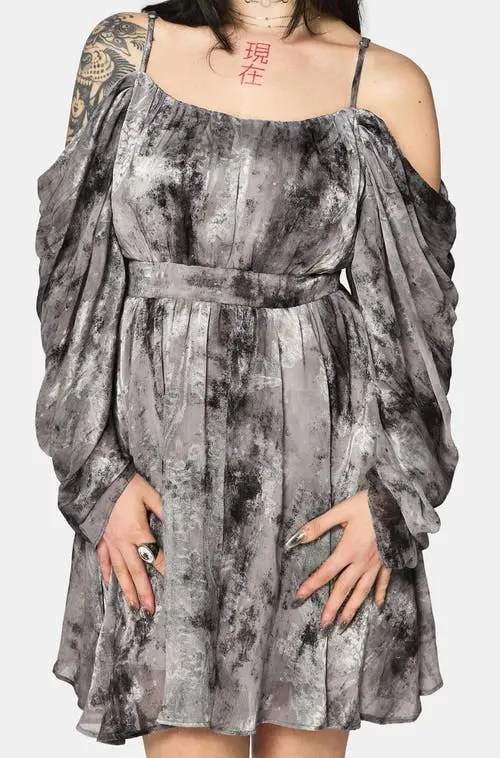 DISTURBIA Maddie Cold Shoulder Blouson Mini Dress