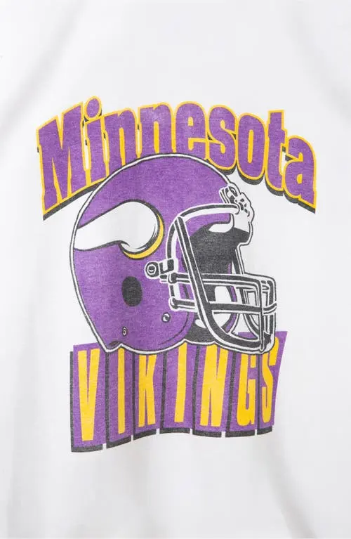 Junk Food Minnesota Vikings Throwback Helmet Cotton Graphic T-shirt