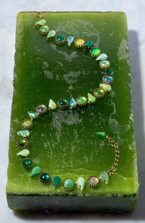 VESPER OBSCURA Layering Glass Choker - Salad