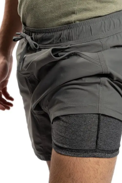 PETER MANNING NYC Workout Shorts 5 Inch - Dark Grey