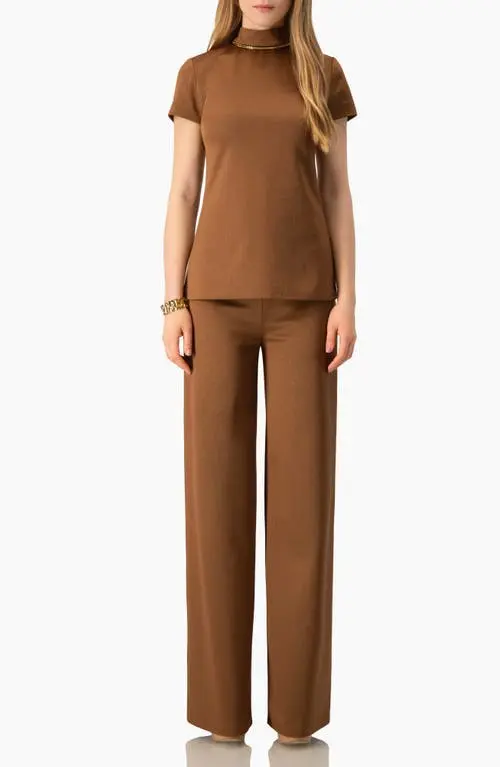 IVONNE Side-slit High-neck Short Sleeve Blouse