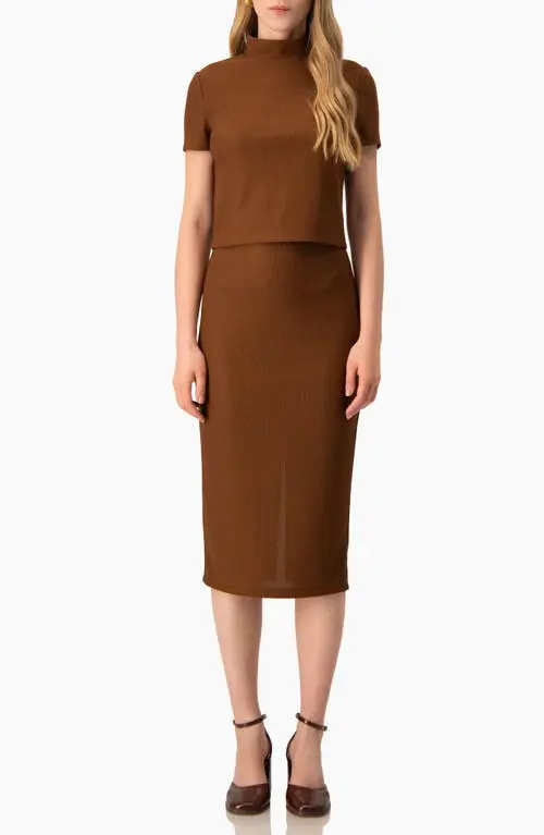 IVONNE High-neck Short Sleeve Cropped Top