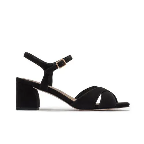 Bernardo Ginni Mid Heel Sandal - Black
