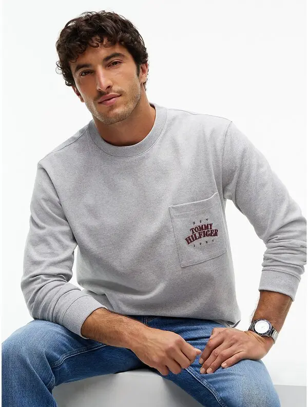 Tommy Hilfiger Relaxed Fit Varsity Logo Pocket T-shirt