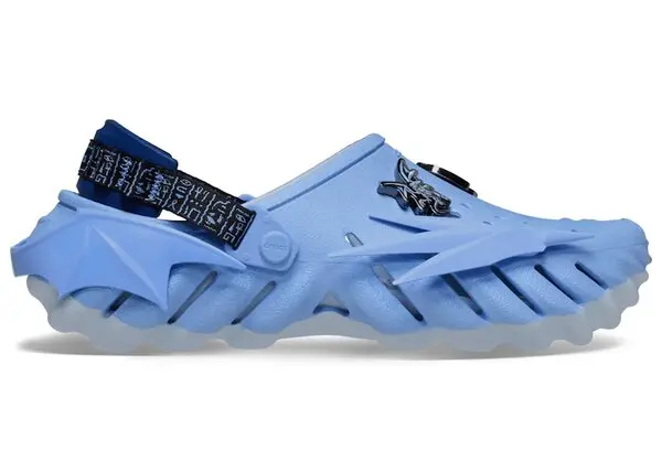 CROCS Echo Clog Yugioh! Blueeyes White Dragon - Multicolor