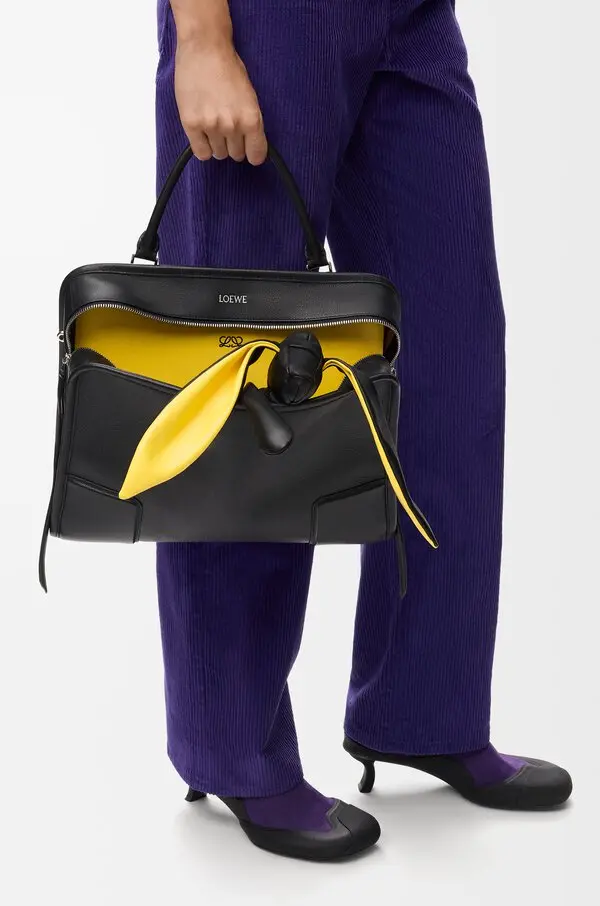Loewe Large Amazona 180 Lazy Dog Bag In Buffalino Leather - Black/yellow