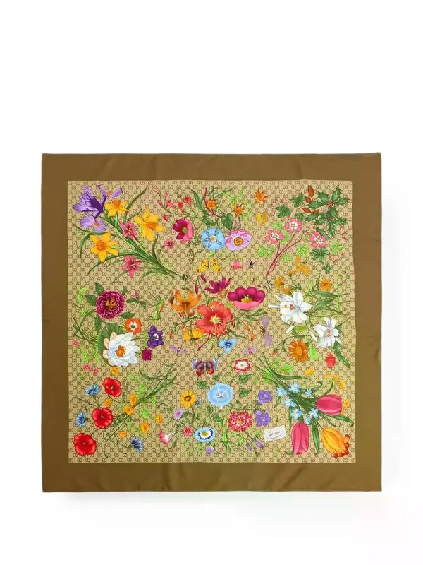 Gucci Printed Gg Wool Silk Shawl - Neutrals