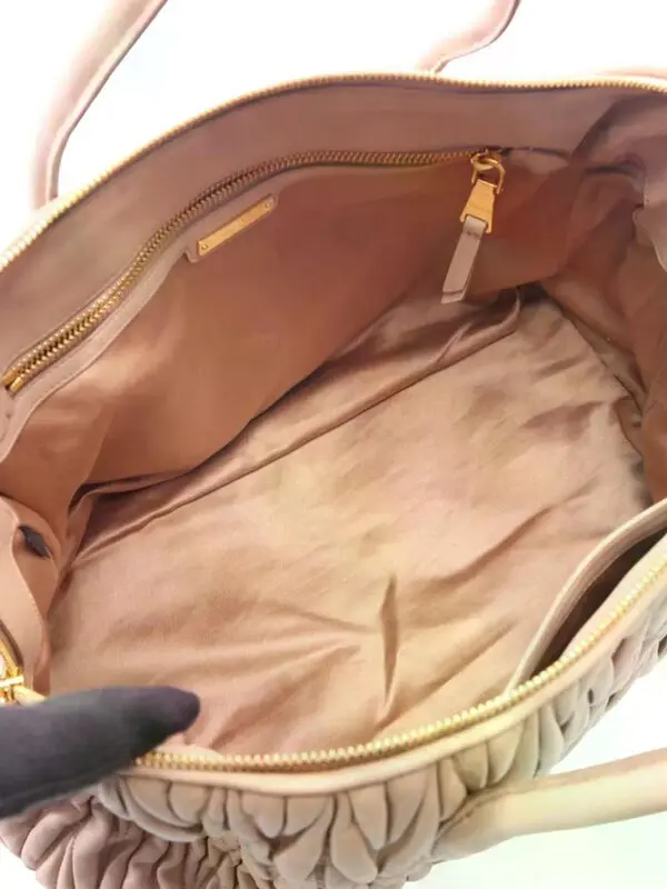 Miu Miu 2010-2026 Matelasse Nappa Satchel