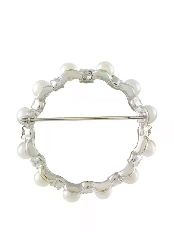 LB EXCLUSIVE Pearl And Diamond Brooch - Silver