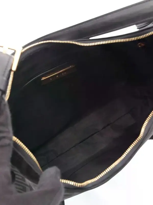 Givenchy 2000-2026 Canvas 4g Shoulder Bag - Black