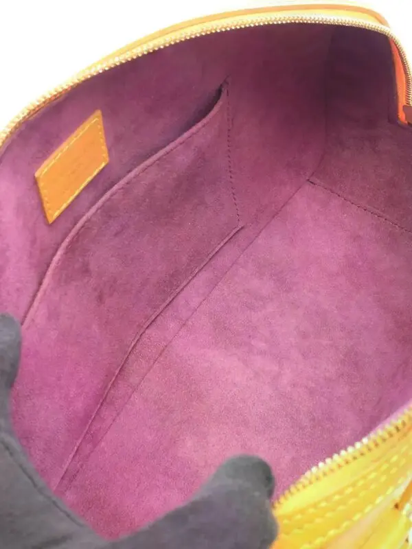 LOUIS VUITTON Epi Jasmine Handbag - Yellow