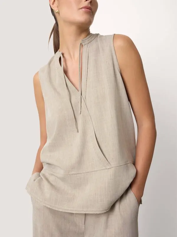 Brochu Walker The Bari Top