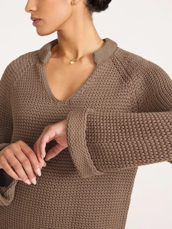 Brochu Walker The Aria Popover