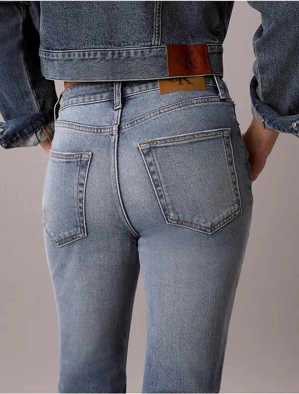 Calvin Klein High Rise Bootcut Jeans - Worn Dust