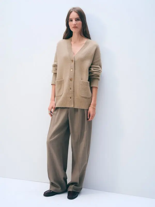 WHITE & WARREN Cashmere Luxe Pocket Cardigan Sweater - Khaki