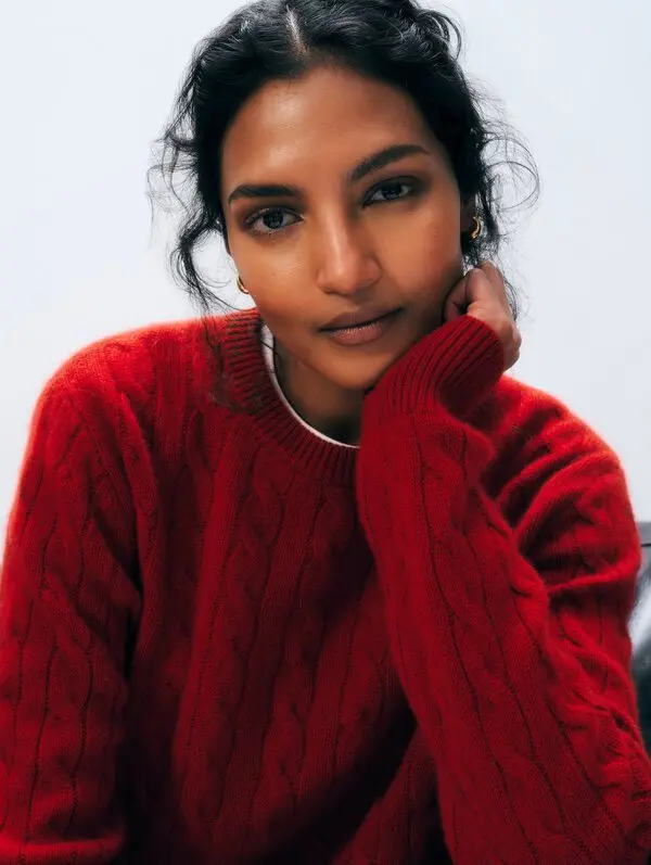 WHITE & WARREN Cashmere Cable Crewneck Top In Size - Red
