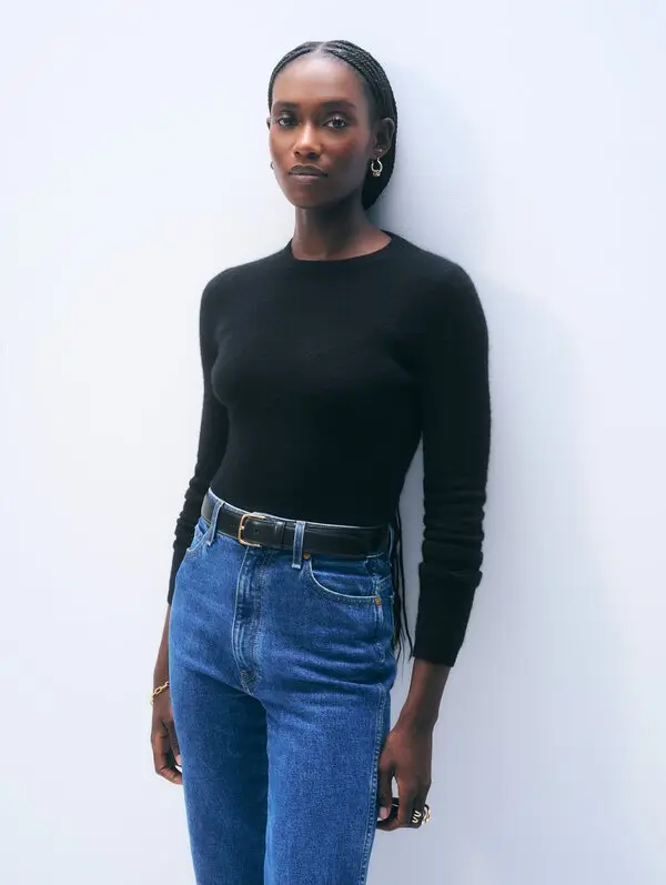 WHITE & WARREN Cashmere Slim Stretch Crewneck Top In Size - Black