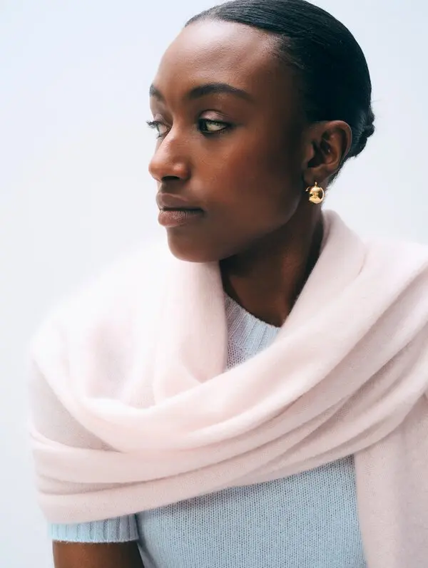 WHITE & WARREN Cashmere Travel Wrap In Size