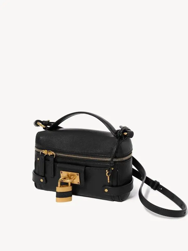 Chloé Paddington Vanity Bag In Grained Leather