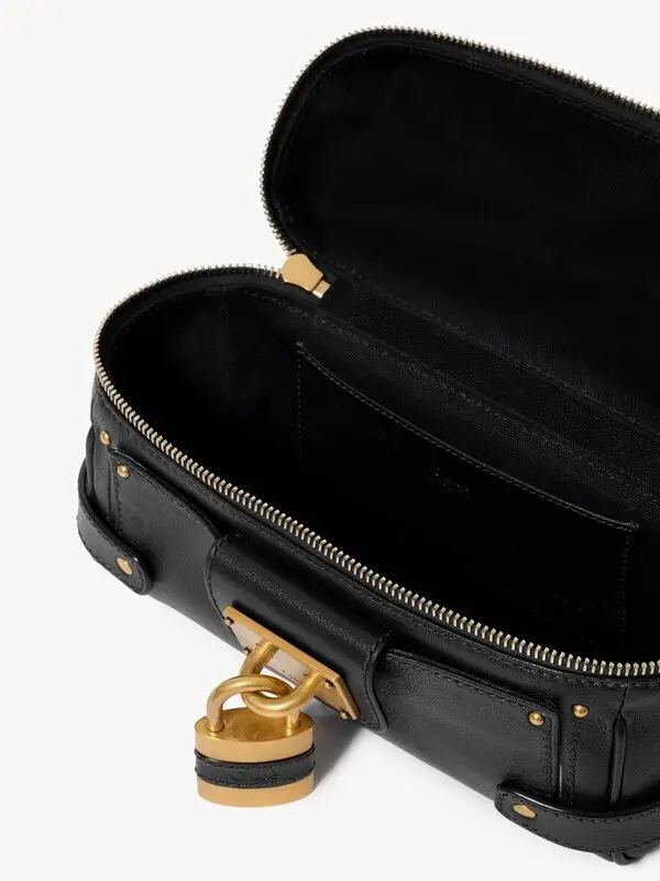 Chloé Paddington Vanity Bag In Grained Leather