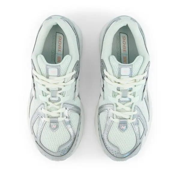 NEW BALANCE Color Block Sneakers