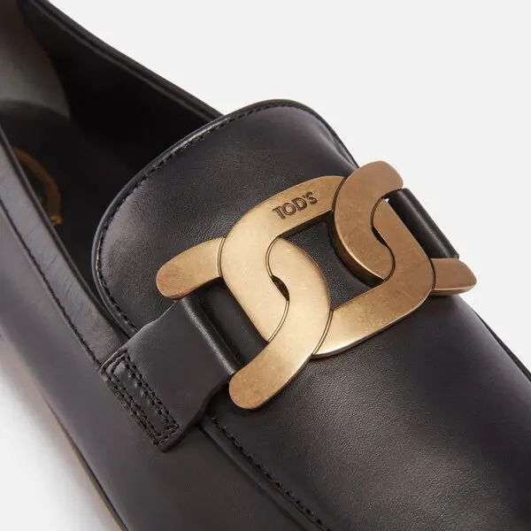 TOD'S Polished Loafer