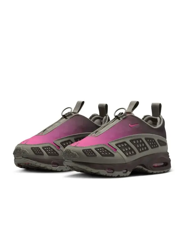 Nike Slipon Spliced Sneakers
