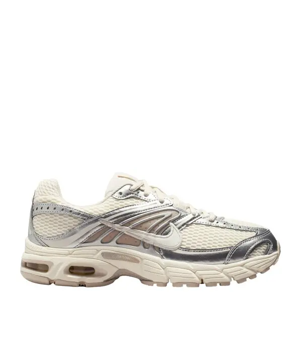 Nike Simple Sports Shoes - Silver