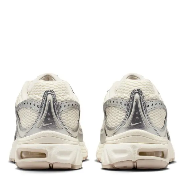 Nike Simple Sports Shoes - Silver
