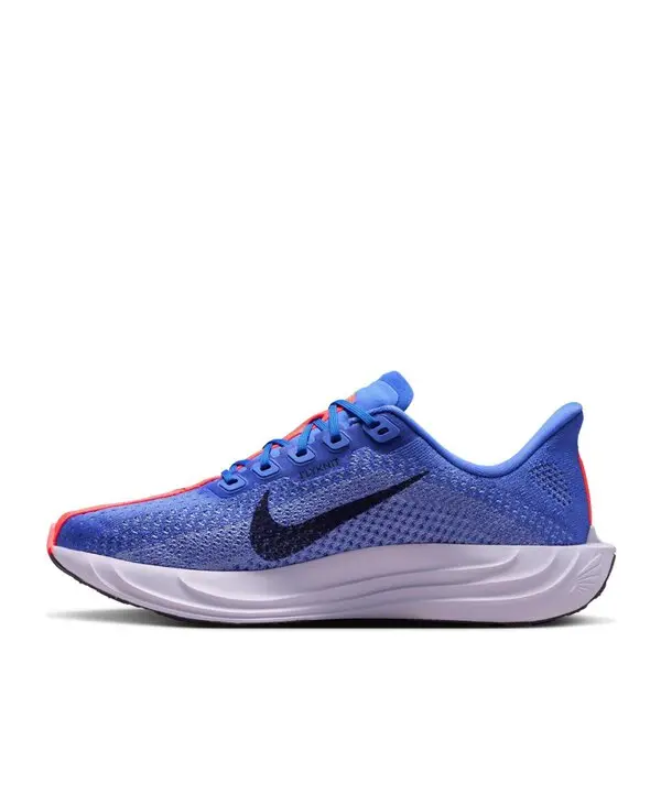 Nike Simple Running Shoes
