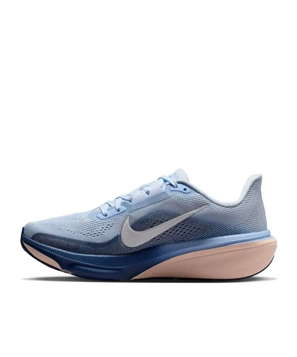 Nike Simple Running Shoes