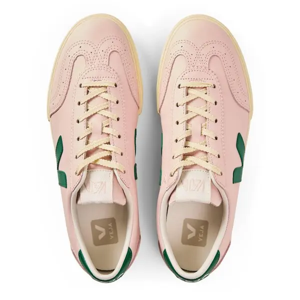 VEJA Volley Trainers