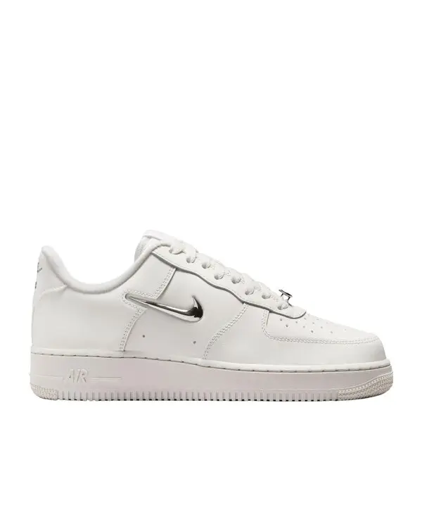 Nike Force 1 '07 Low Top Sneakers
