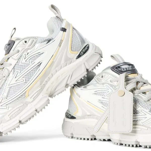Off-White Comfort Sneakers